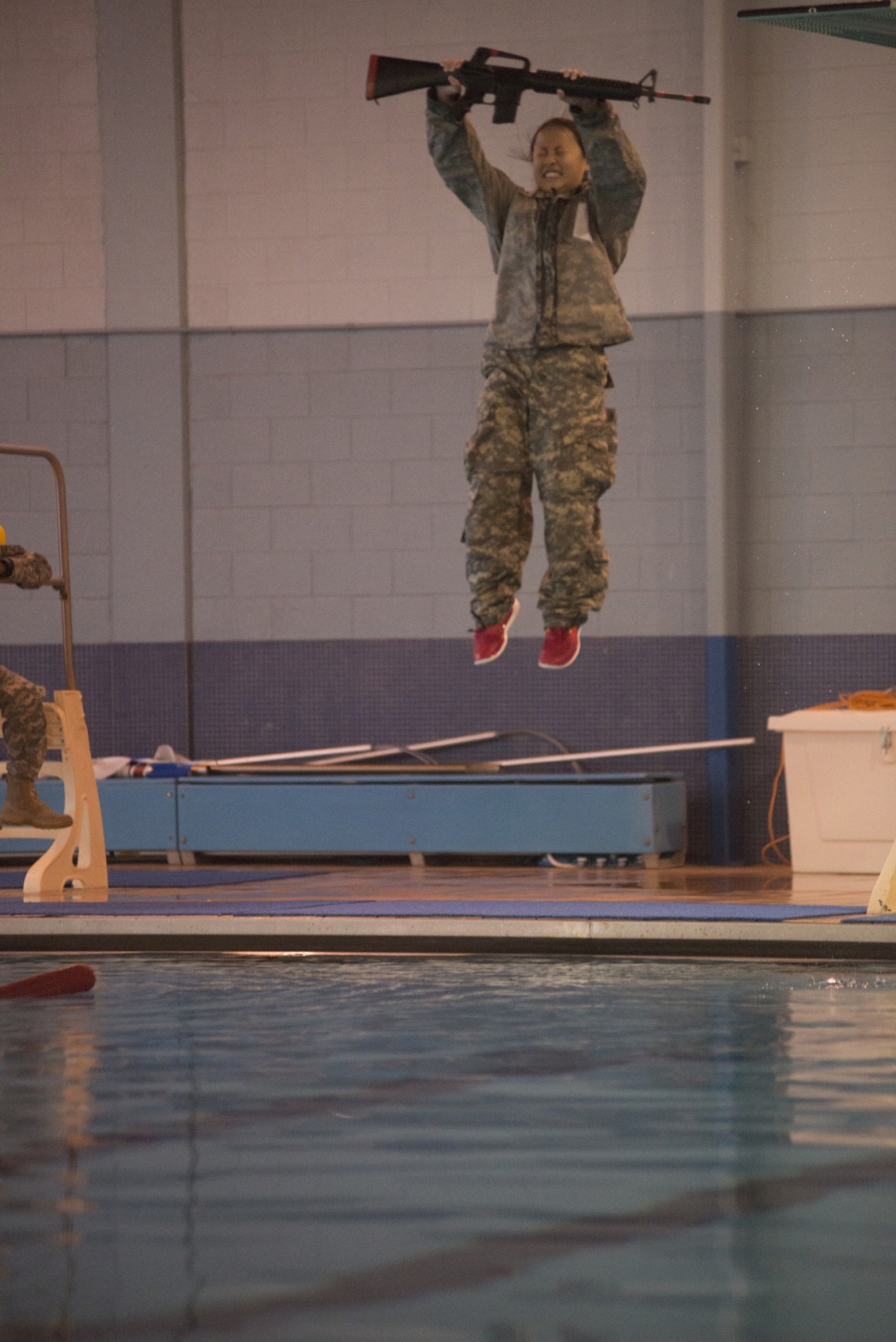 ROTC students participate in combat water survival training – Jagwire