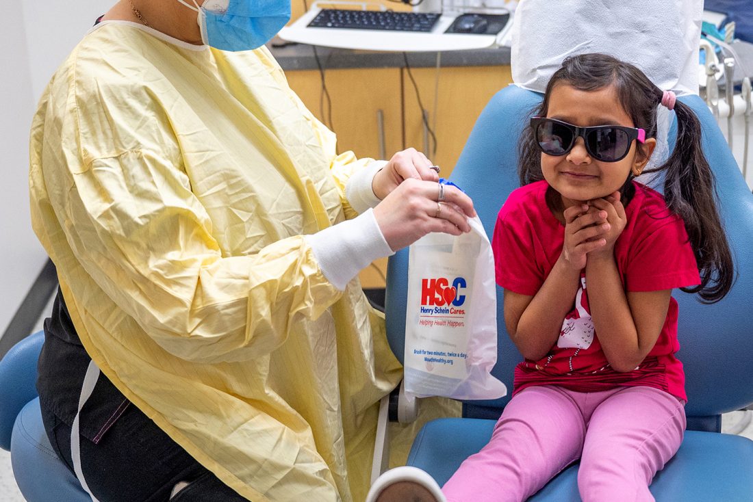 Dental College of Georgia hosts Give Kids a Smile Day – Jagwire