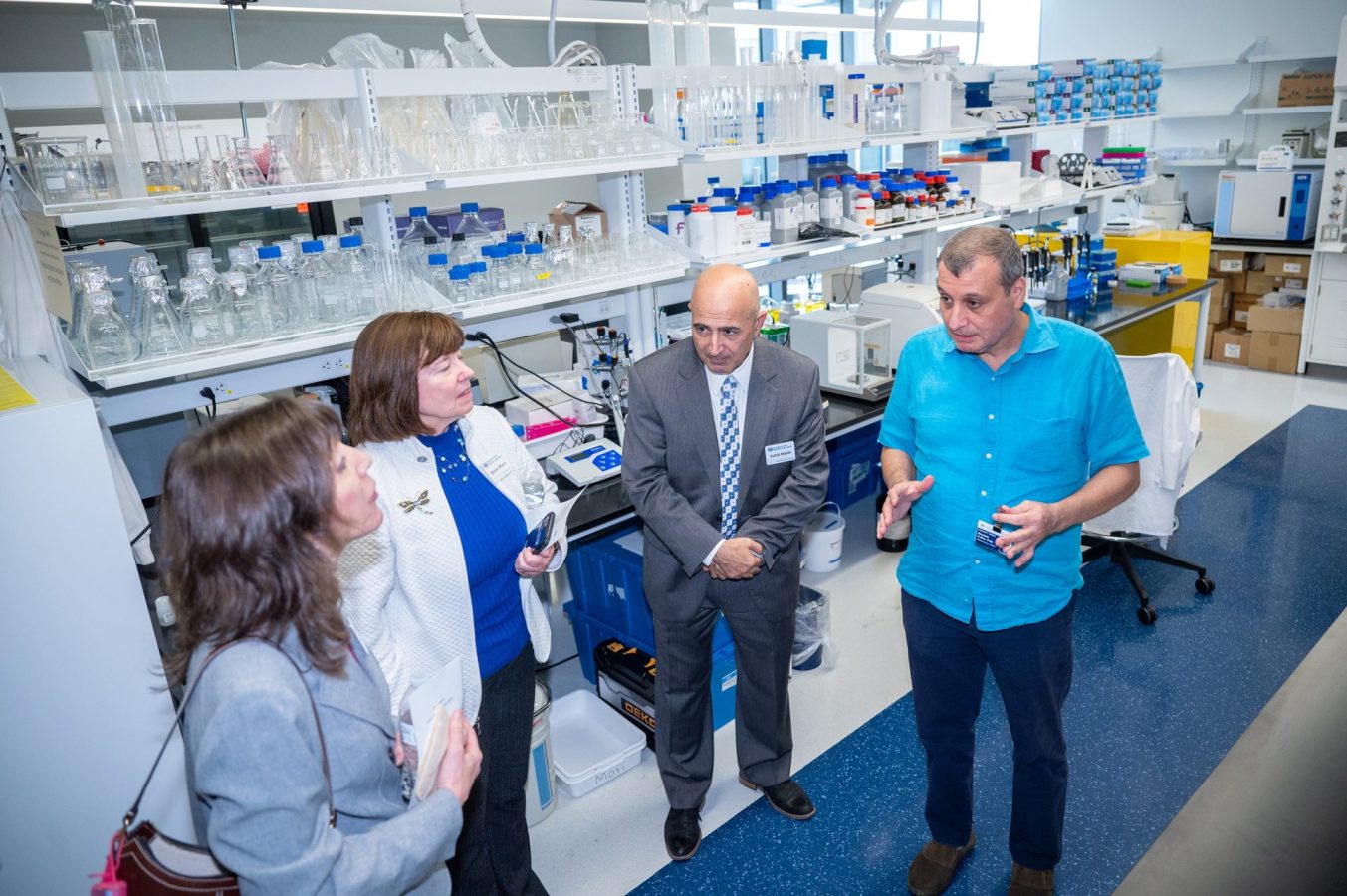 Fourth-floor research labs officially open in the College of Science ...