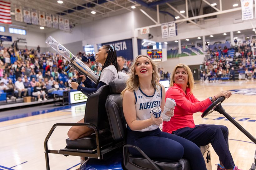 In Photos: Augusta University men’s basketball hosts over 2,000 fifth ...