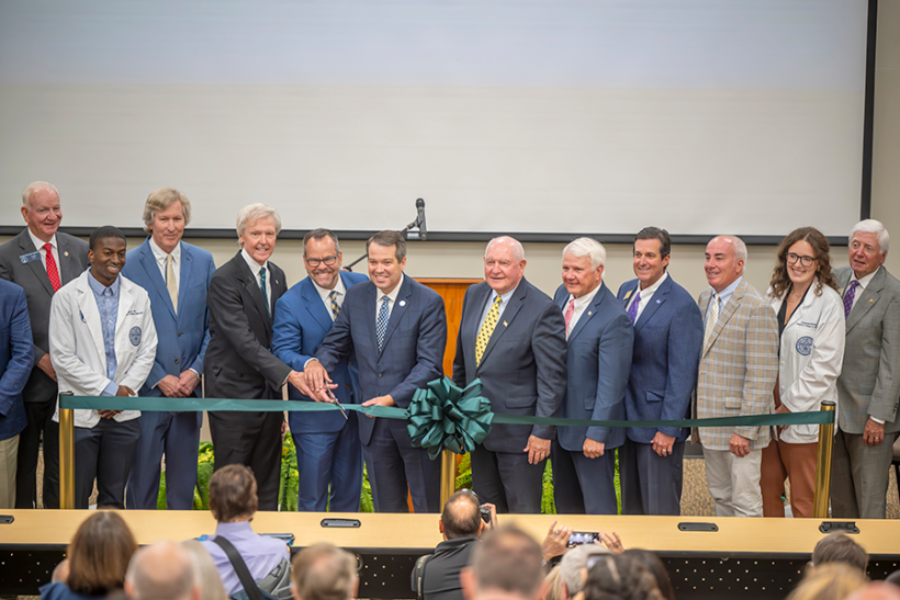 Augusta University opens new Medical College of Georgia campus in ...